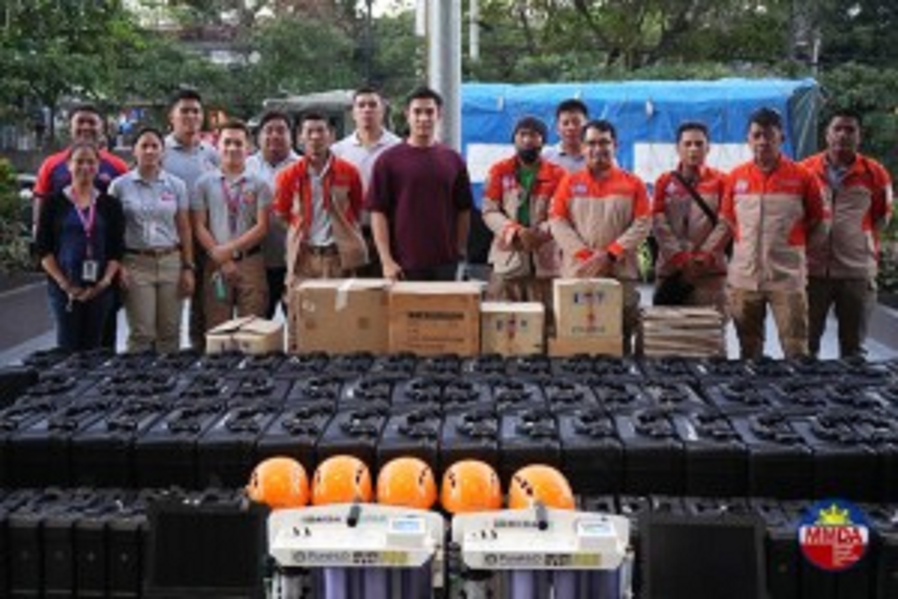 MMDA team, nagdala ng tulong sa Davao region - Philippine Information ... MMDA team, nagdala ng tulong sa Davao region - Philippine Information ...