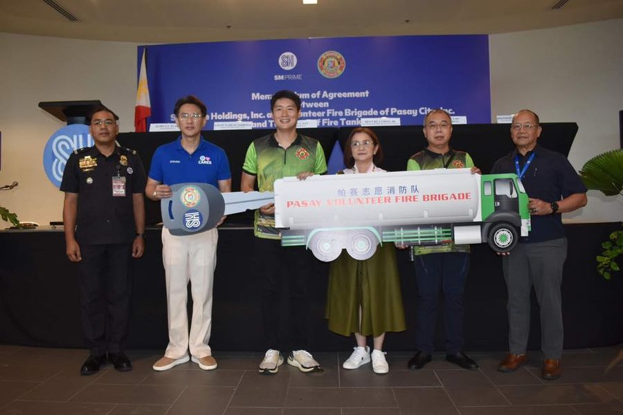Pasay LGU, may bagong firetruck kaloob ng SM - Philippine Information ... Pasay LGU, may bagong firetruck kaloob ng SM - Philippine Information ...